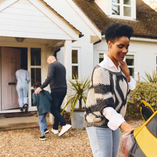 ElecTek’s Approach to installing Tesla EV chargers in homes – Electek